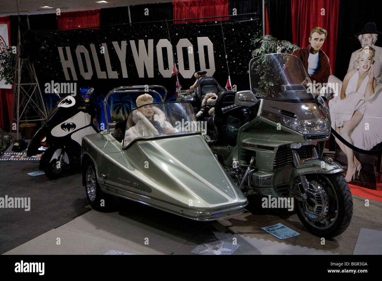 Hollywood them motorcycles Stock Photo - Alamy
