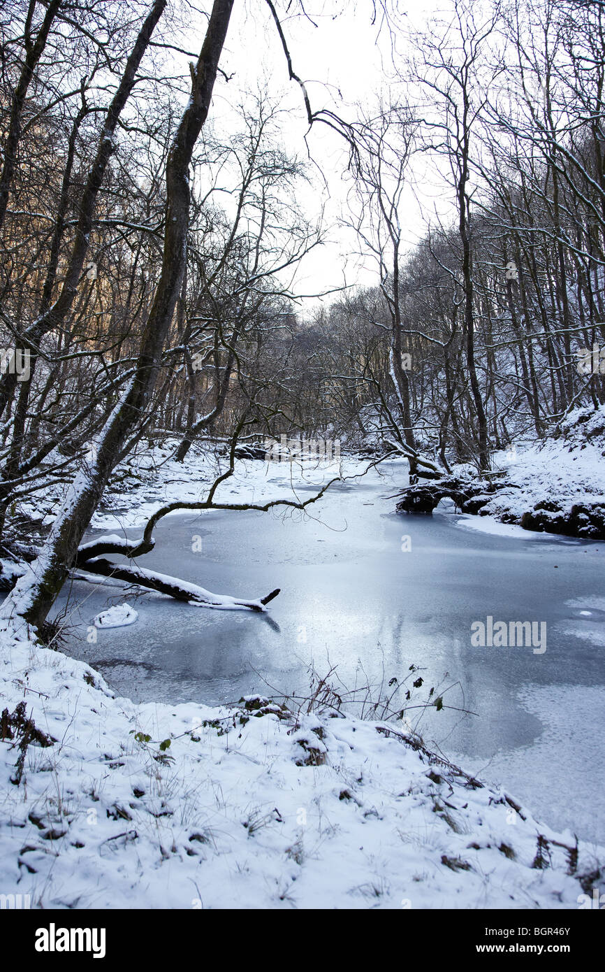Pontneddfechan river wales uk hi-res stock photography and images - Alamy