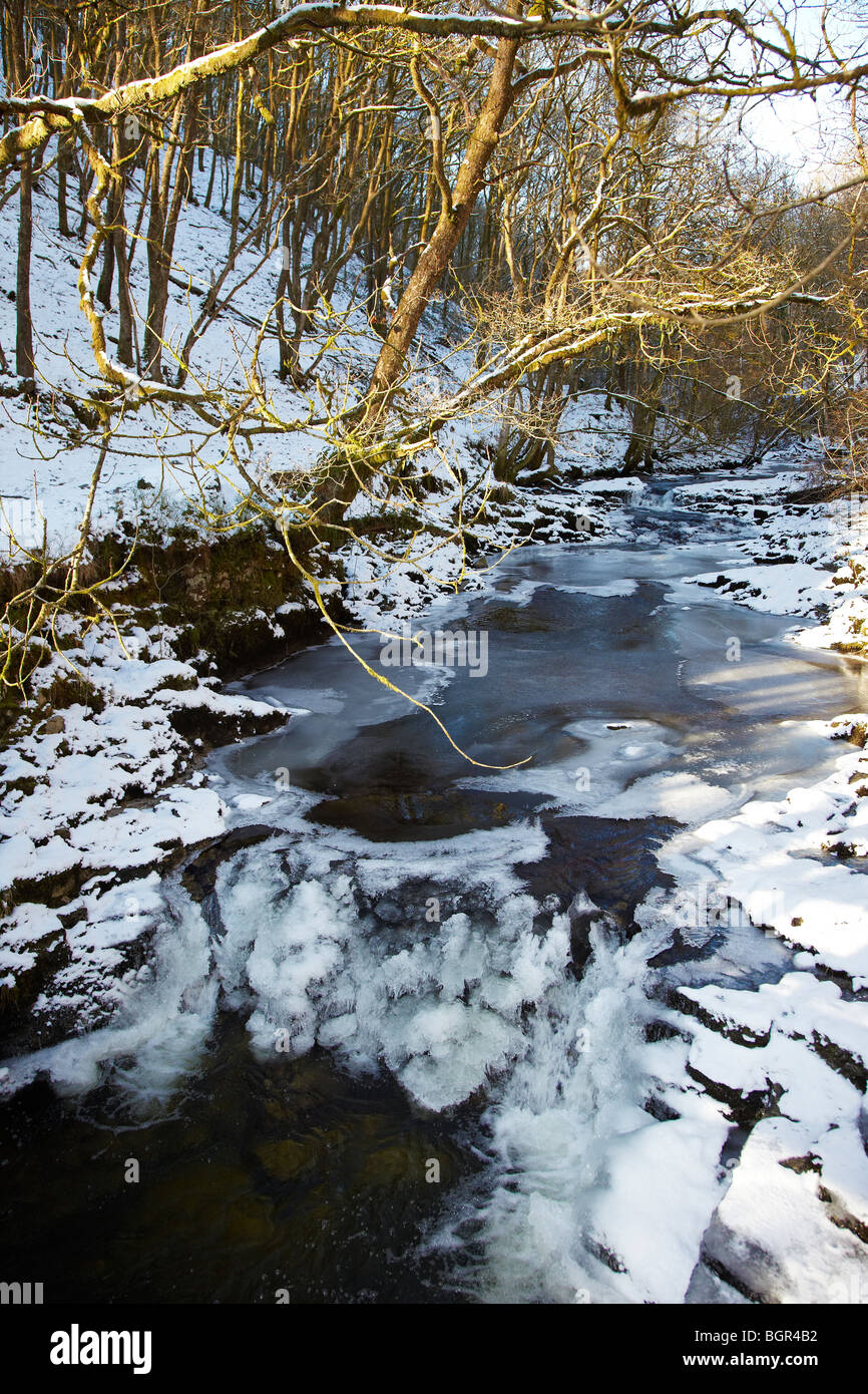 Pontneddfechan river wales uk hi-res stock photography and images - Alamy