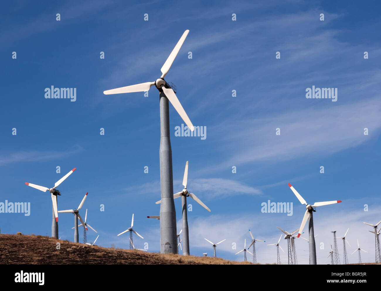 Tehachapi wind farm hi-res stock photography and images - Alamy