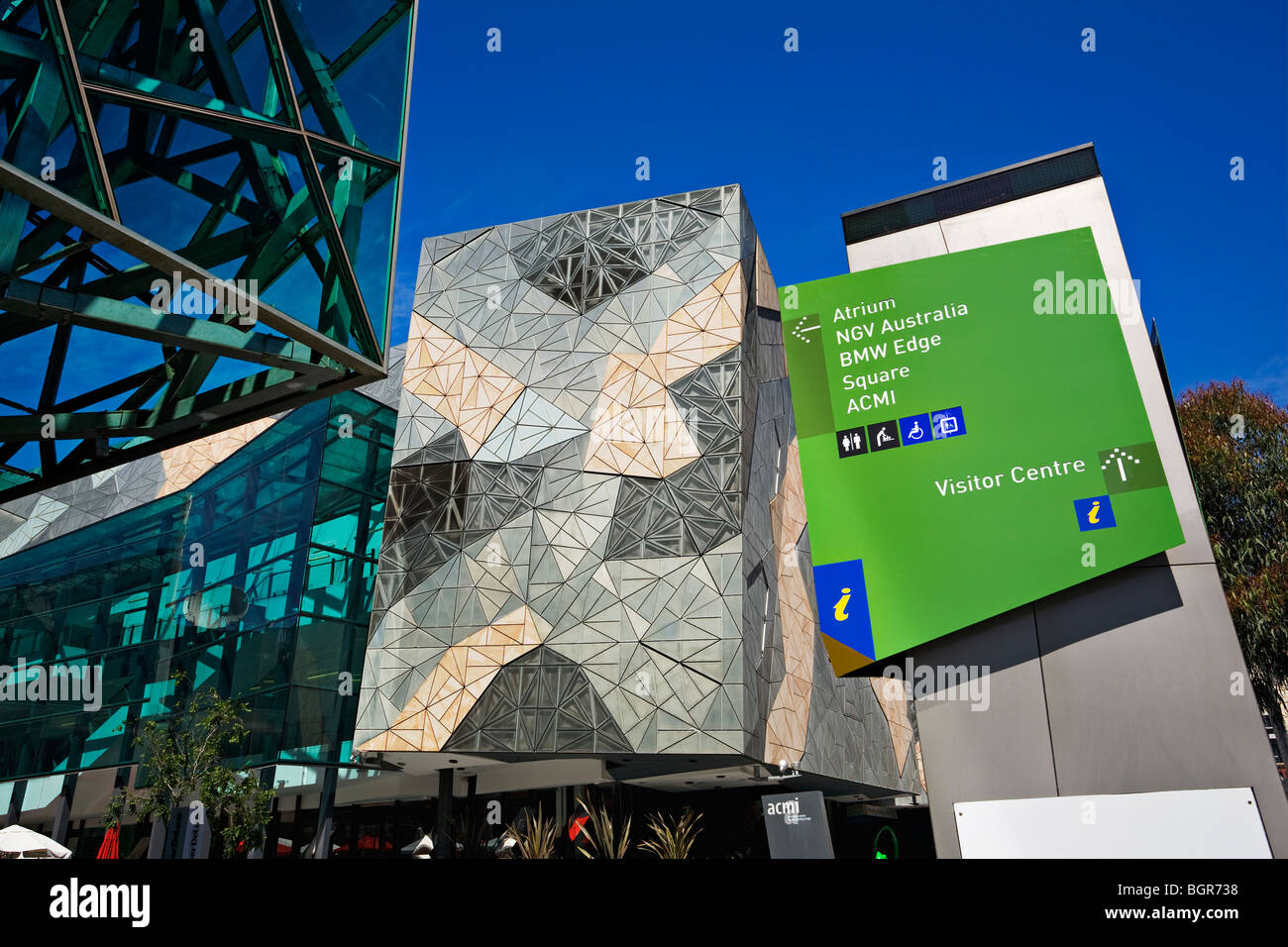 Melbourne Architecture / The iconic landmark building complex of ...