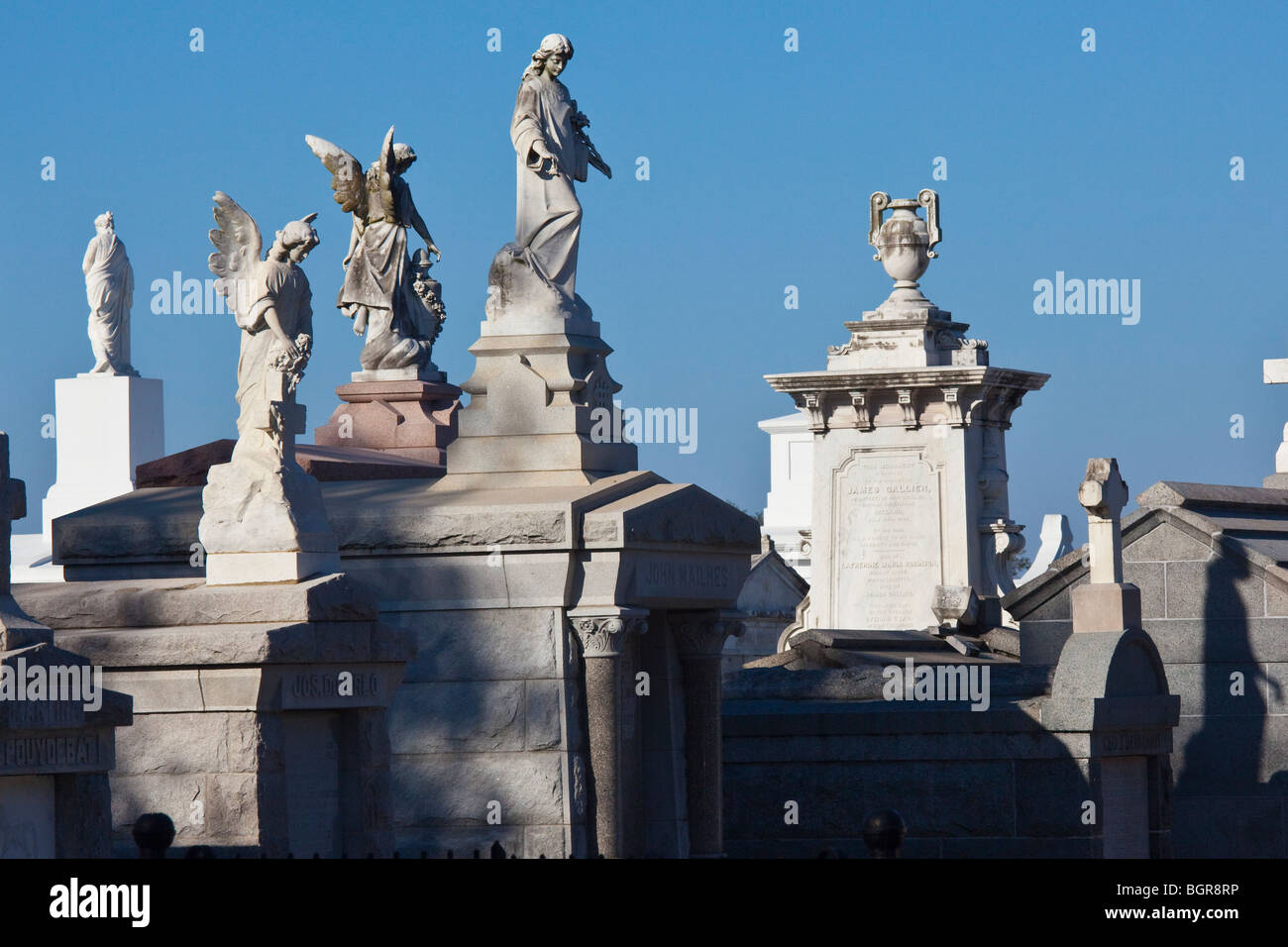 Saint louis cemetery hi-res stock photography and images - Alamy