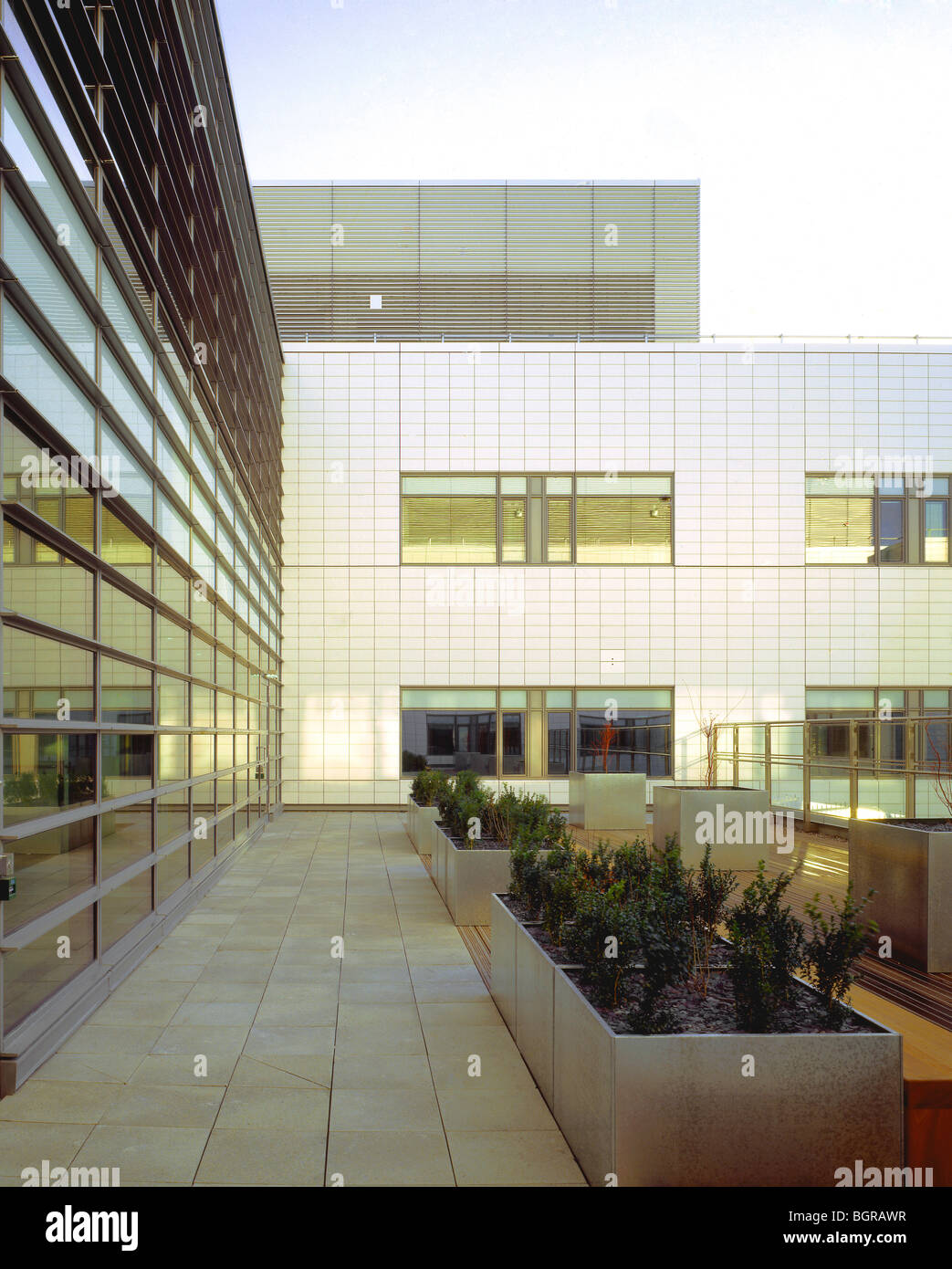 St jamess hospital bexley wing hi-res stock photography and images - Alamy