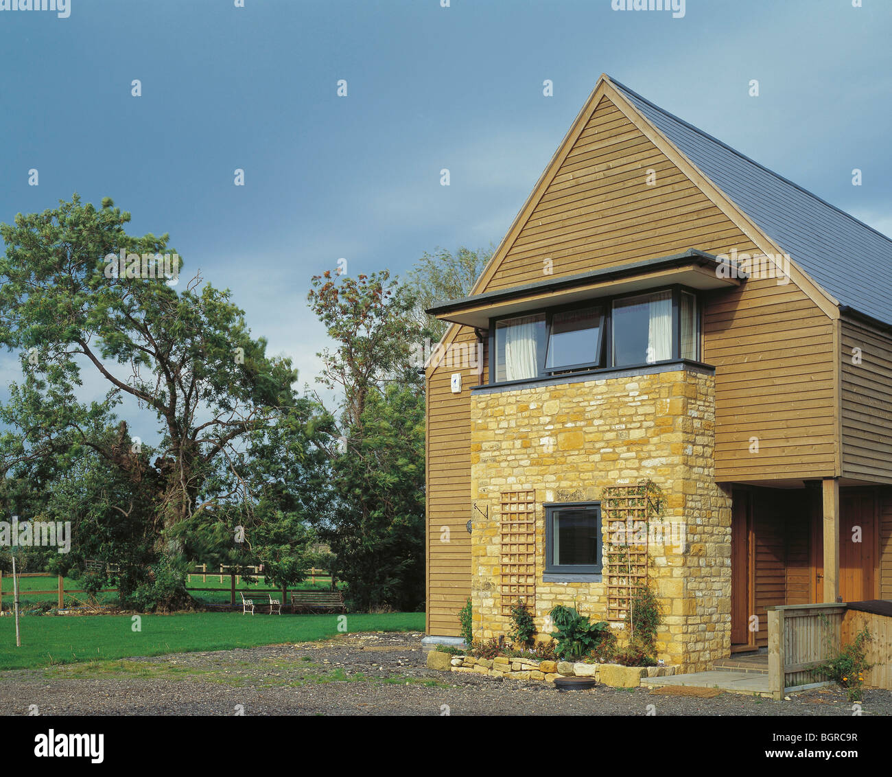 British farm house hi-res stock photography and images - Alamy