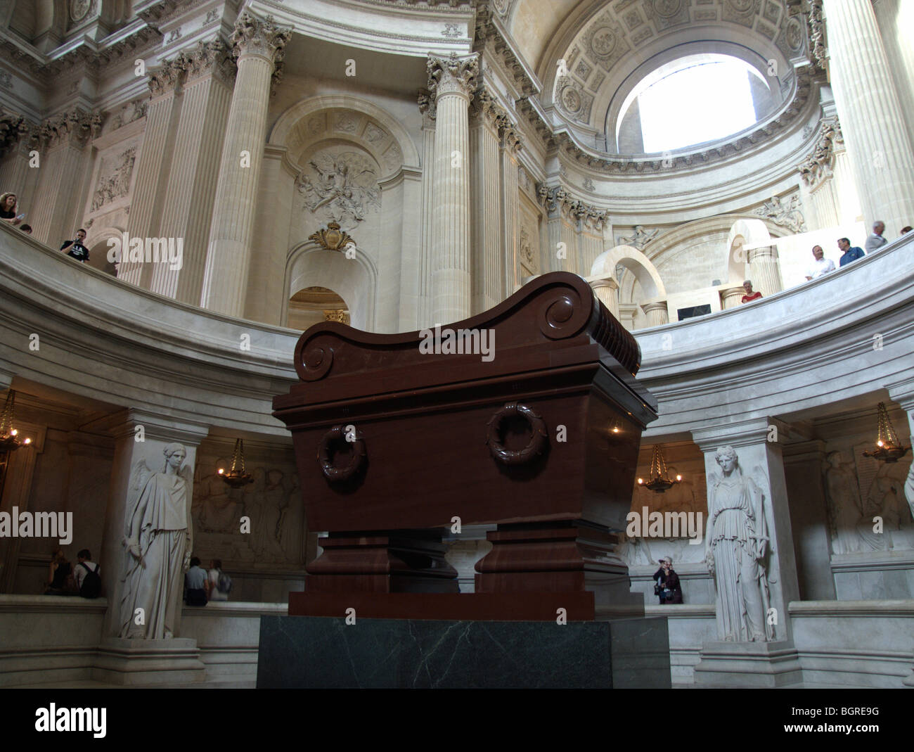 Red quartzite tomb of Napoleon Bonaparte. Église du Dôme (aka Saint Louis des Invalides Church ...