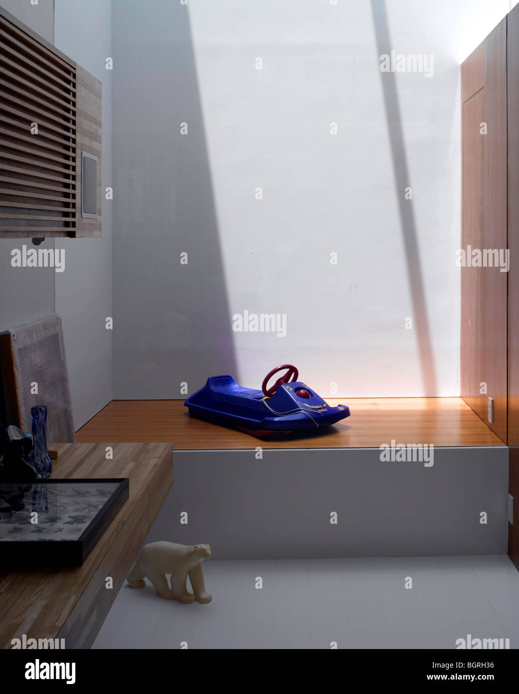 Jun aoki hi-res stock photography and images - Alamy