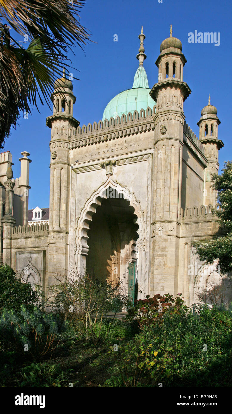 The North Gate entrance to the Royal Pavilion Gardens Stock Photo - Alamy