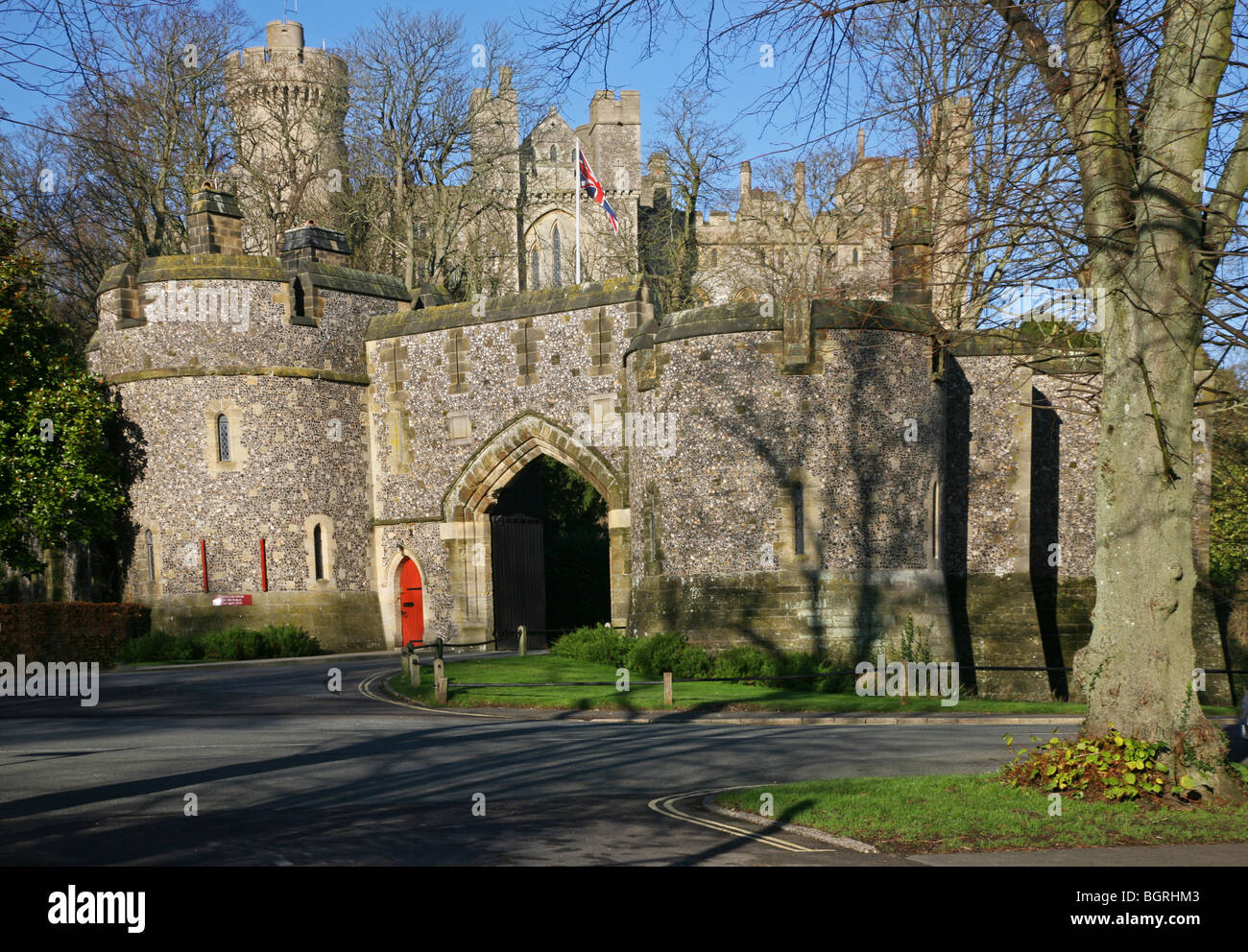 Huge Gateway entrance to Arundel Castle, a medieval fortification ...