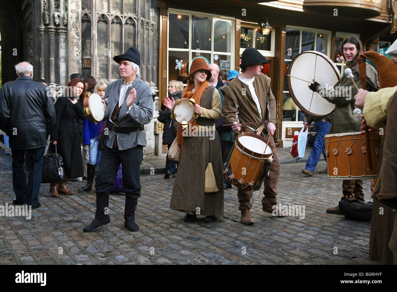 Medieval performers put on a show near Christ Church Gate in Canterbury ...