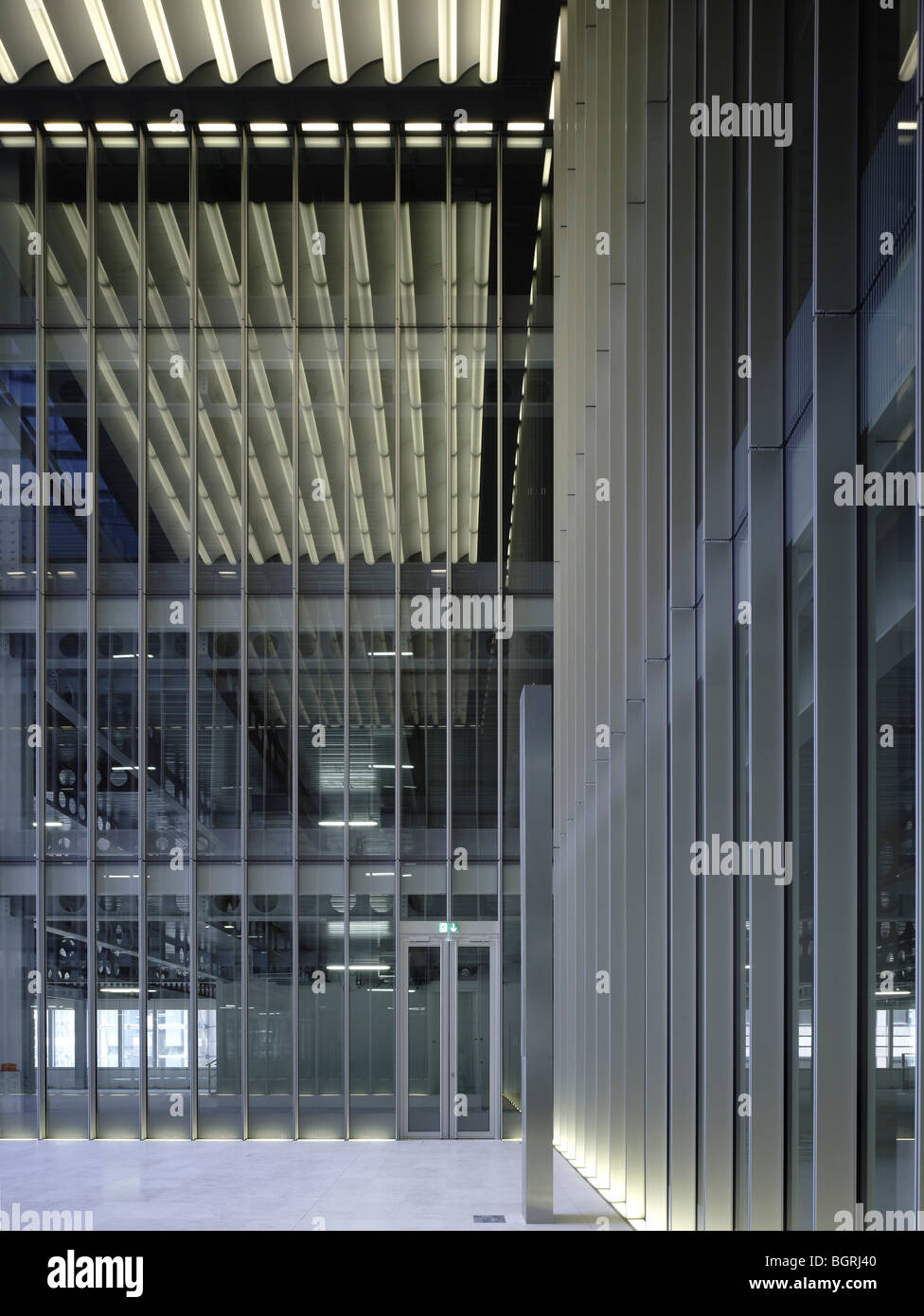 ropemaker office building, london - northern atrium Stock Photo - Alamy