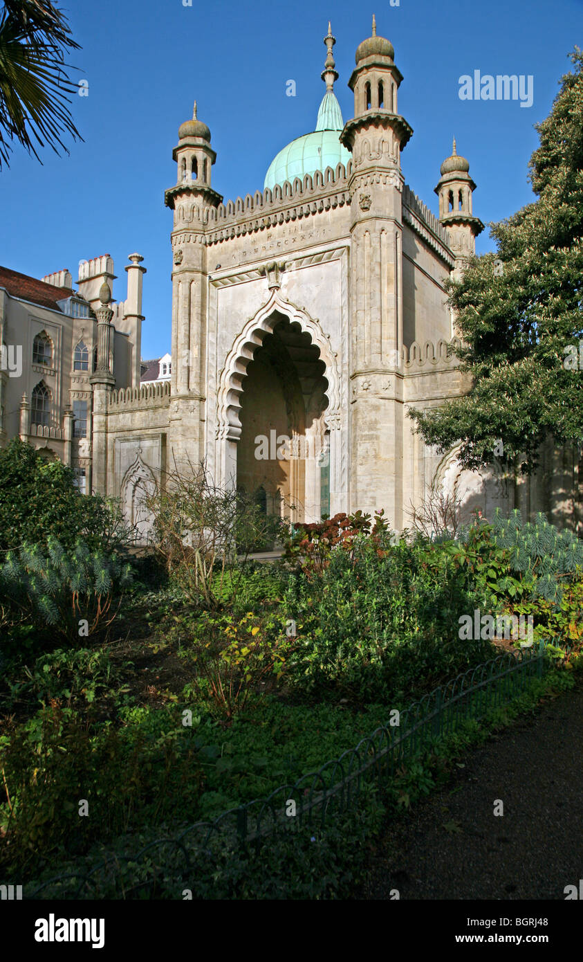 The North Gate entrance to the Royal Pavilion Gardens Stock Photo - Alamy