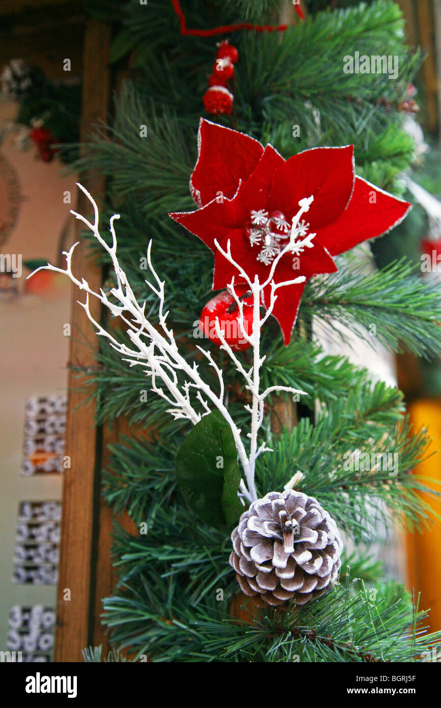 Festive decorations on a stall in Canterbury's Christmas Market Stock ...