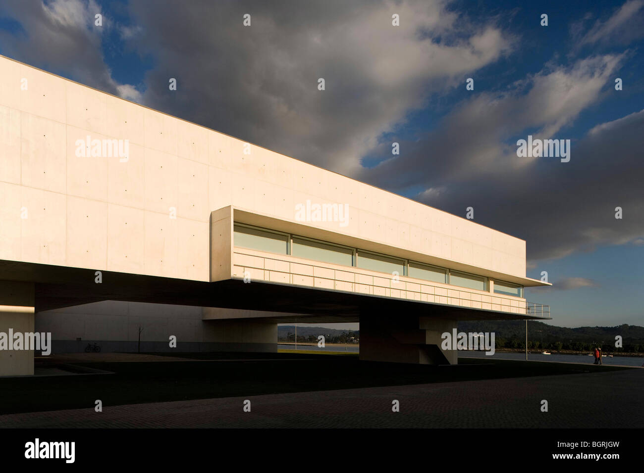 MUNICIPAL LIBRARY, VIANA DO CASTELO, PORTUGAL, ALVARO SIZA Stock Photo ...