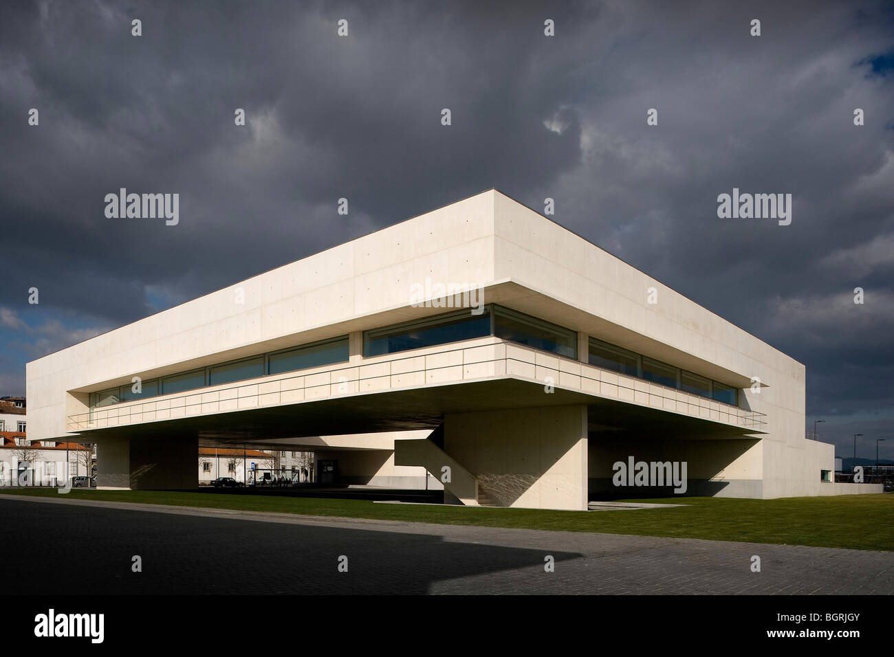 MUNICIPAL LIBRARY, VIANA DO CASTELO, PORTUGAL, ALVARO SIZA Stock Photo ...