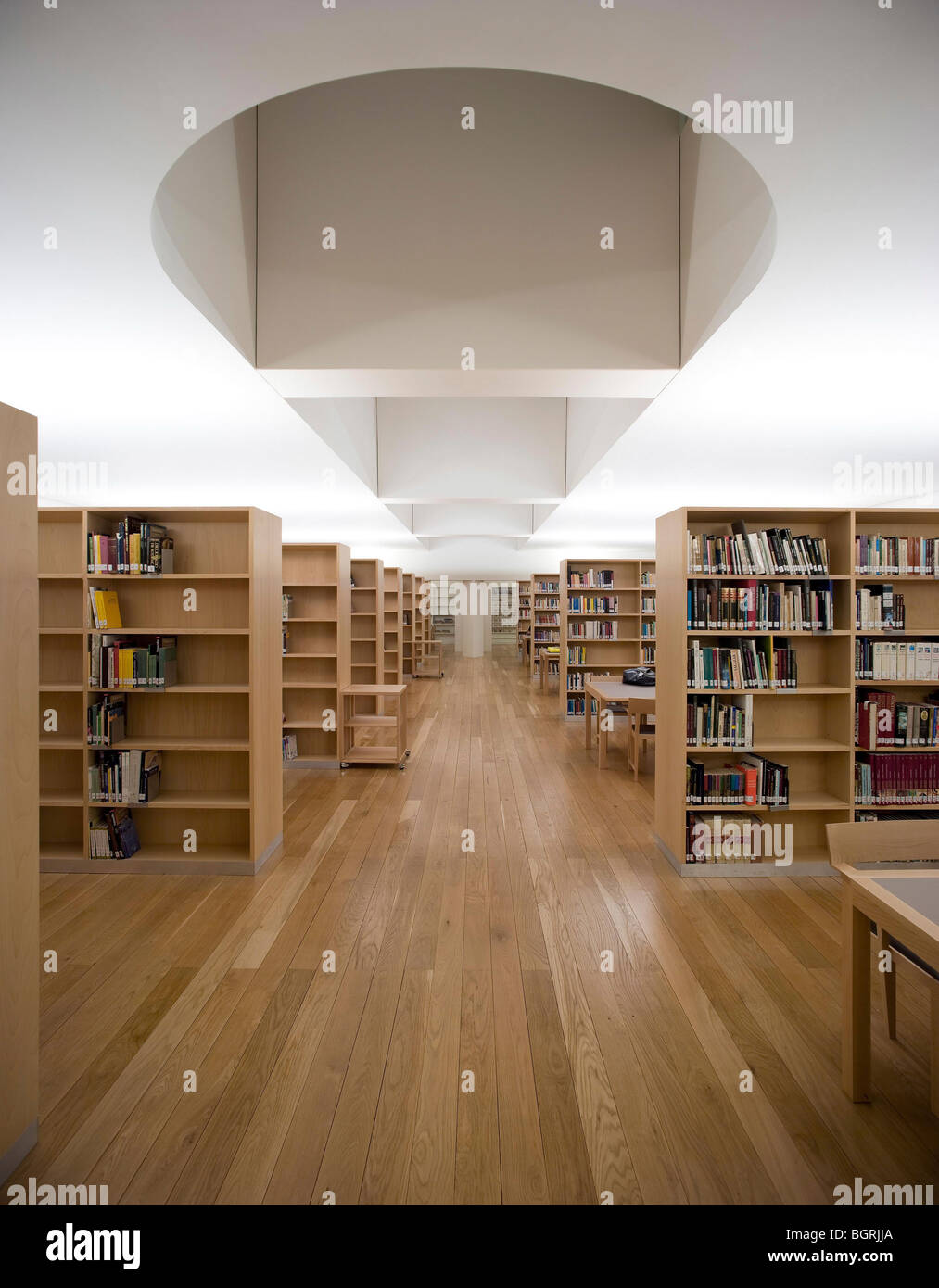 MUNICIPAL LIBRARY, VIANA DO CASTELO, PORTUGAL, ALVARO SIZA Stock Photo ...