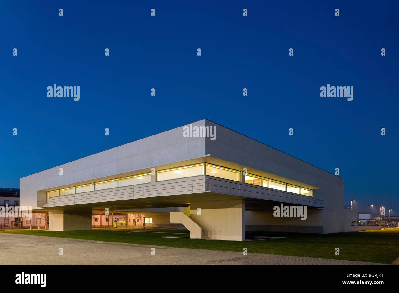 MUNICIPAL LIBRARY, VIANA DO CASTELO, PORTUGAL, ALVARO SIZA Stock Photo ...