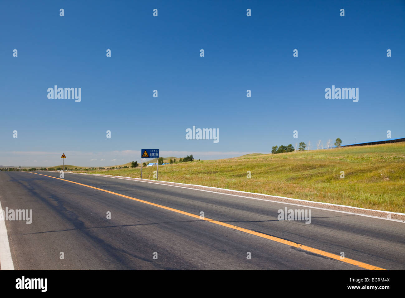 asphalt country road Stock Photo - Alamy