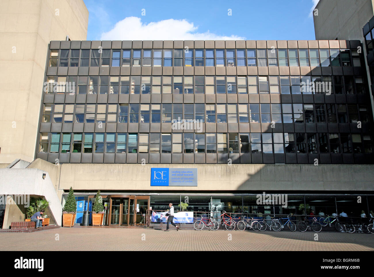 Ucl university london hi-res stock photography and images - Alamy