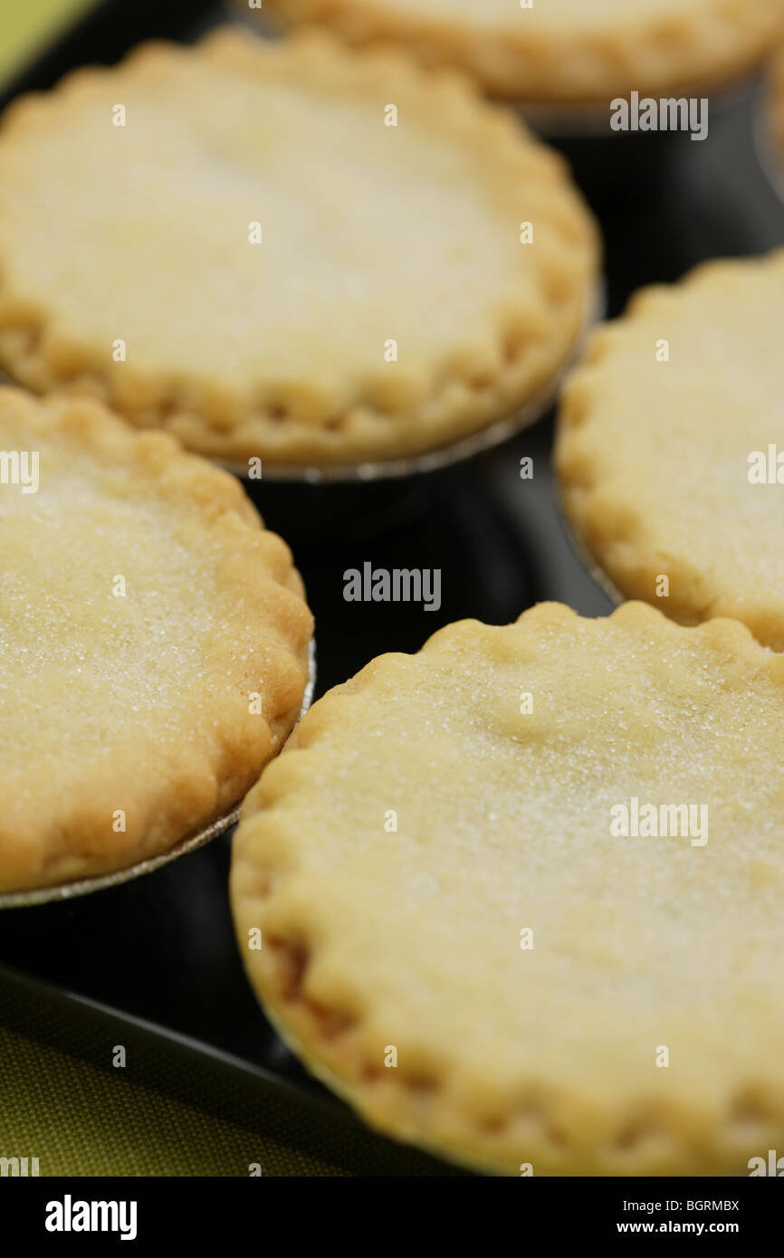 Mince pie selection hi-res stock photography and images - Alamy