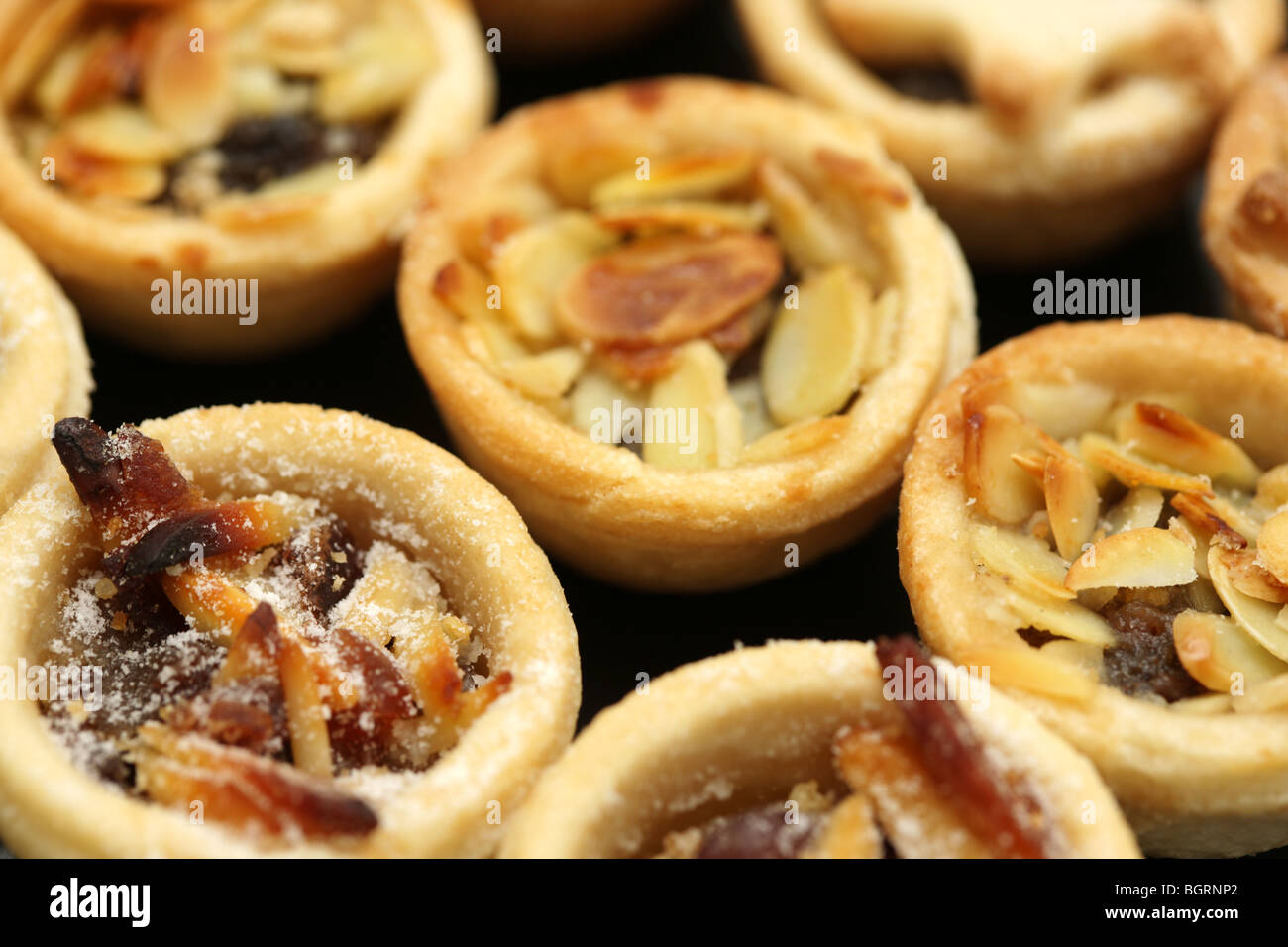 Mince pie selection hi-res stock photography and images - Alamy