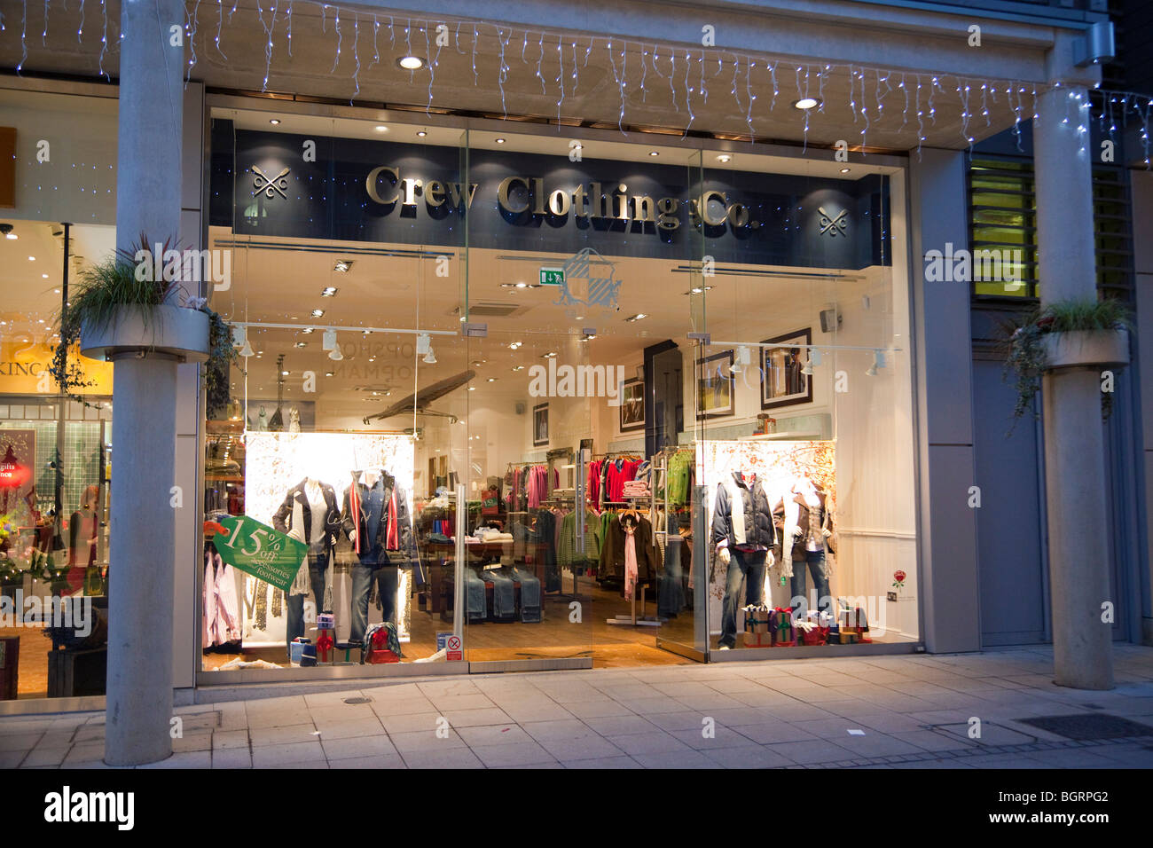 British womens clothing retailer hi-res stock photography and images ...