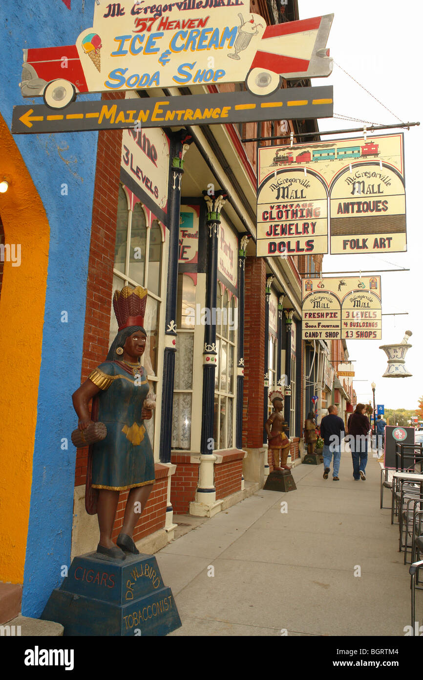 AJD62787, McGregor, IA, Iowa, Downtown Stock Photo - Alamy