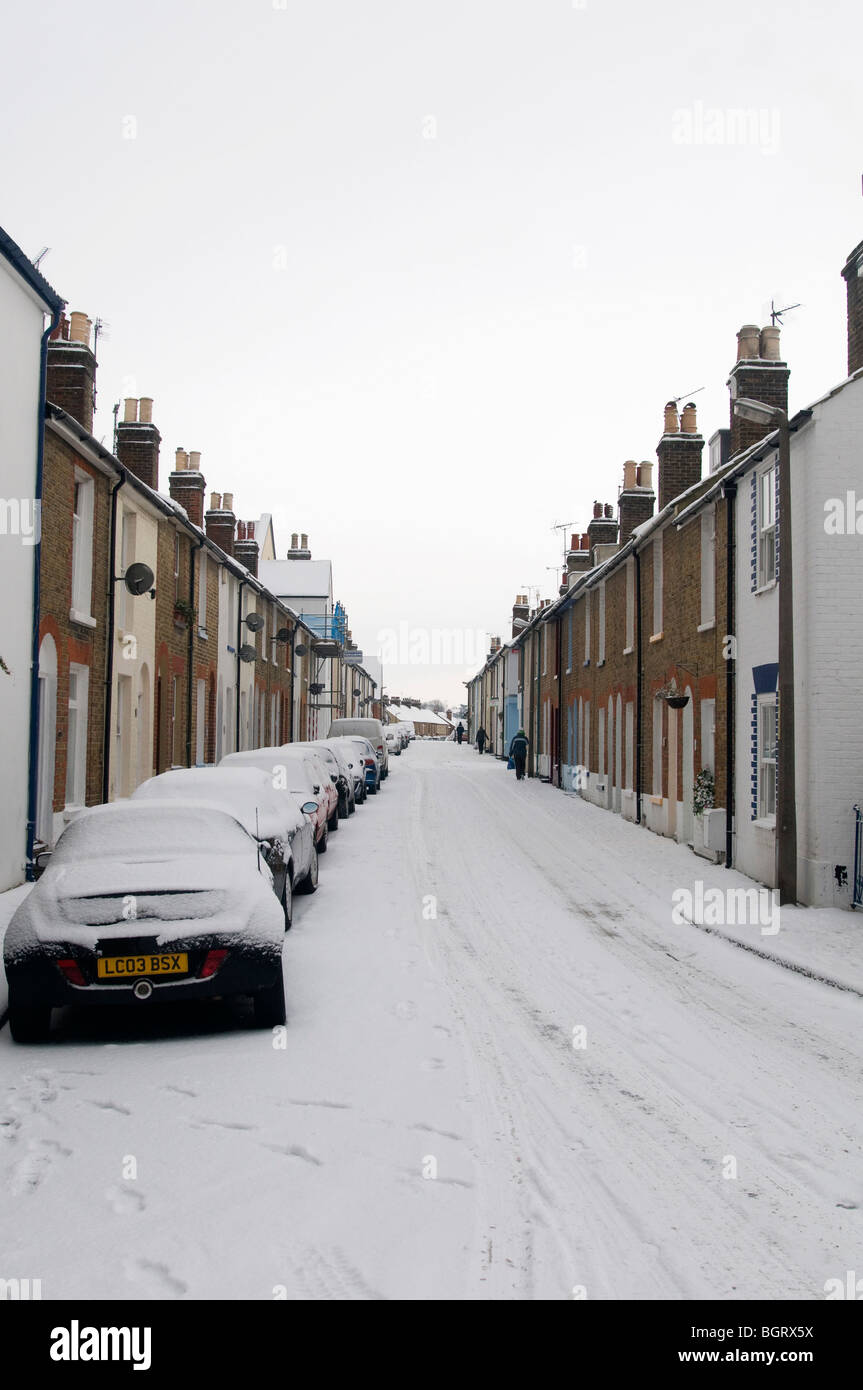 Back street covered in Snow on beach whitstable kent countryside ...