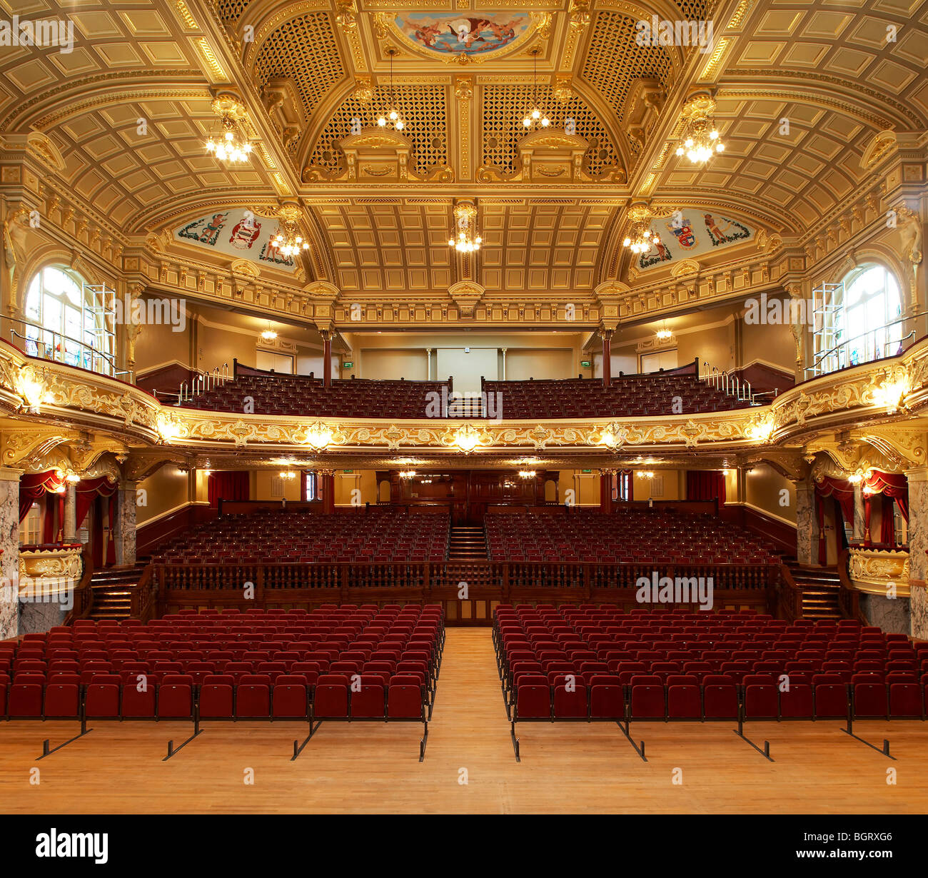The royal hall harrogate interior hi-res stock photography and images ...