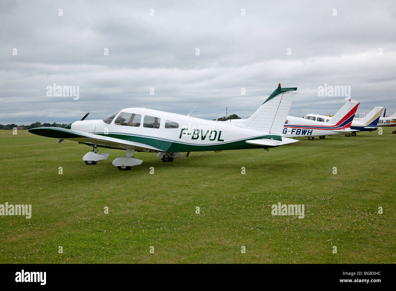 Piper cherokee hi-res stock photography and images - Alamy