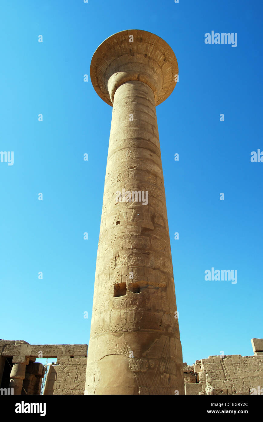Number column pillar hi-res stock photography and images - Alamy