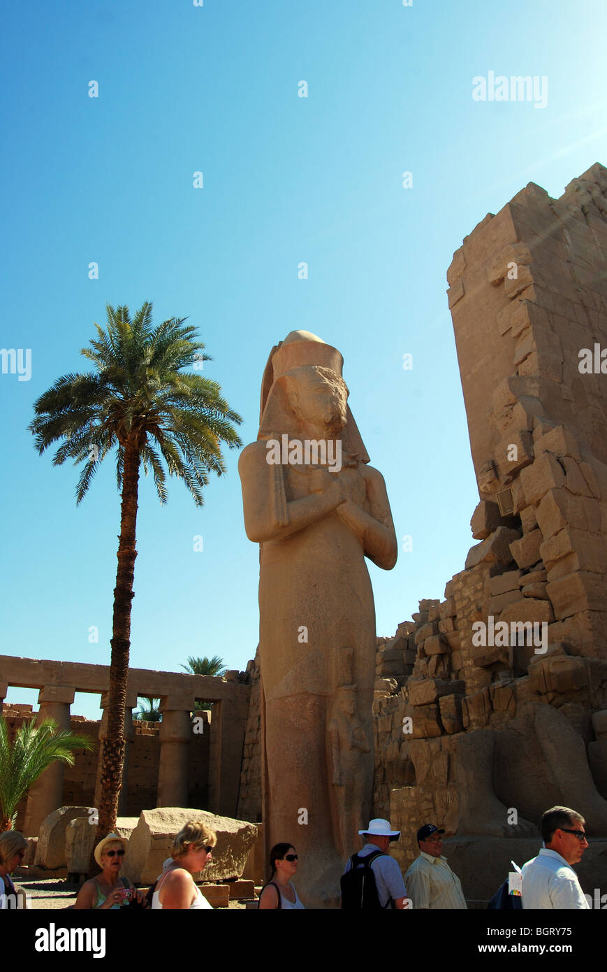 karnak temple luxor egypt number 2831 Stock Photo - Alamy