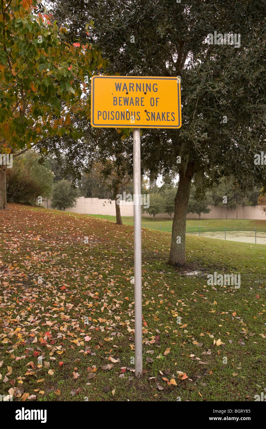 Beware of snakes sign hi-res stock photography and images - Alamy
