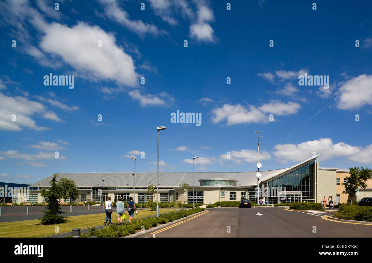 WALSALL ACADEMY, BIRMINGHAM, UNITED KINGDOM, BARNSLEY HEWETT AND ...