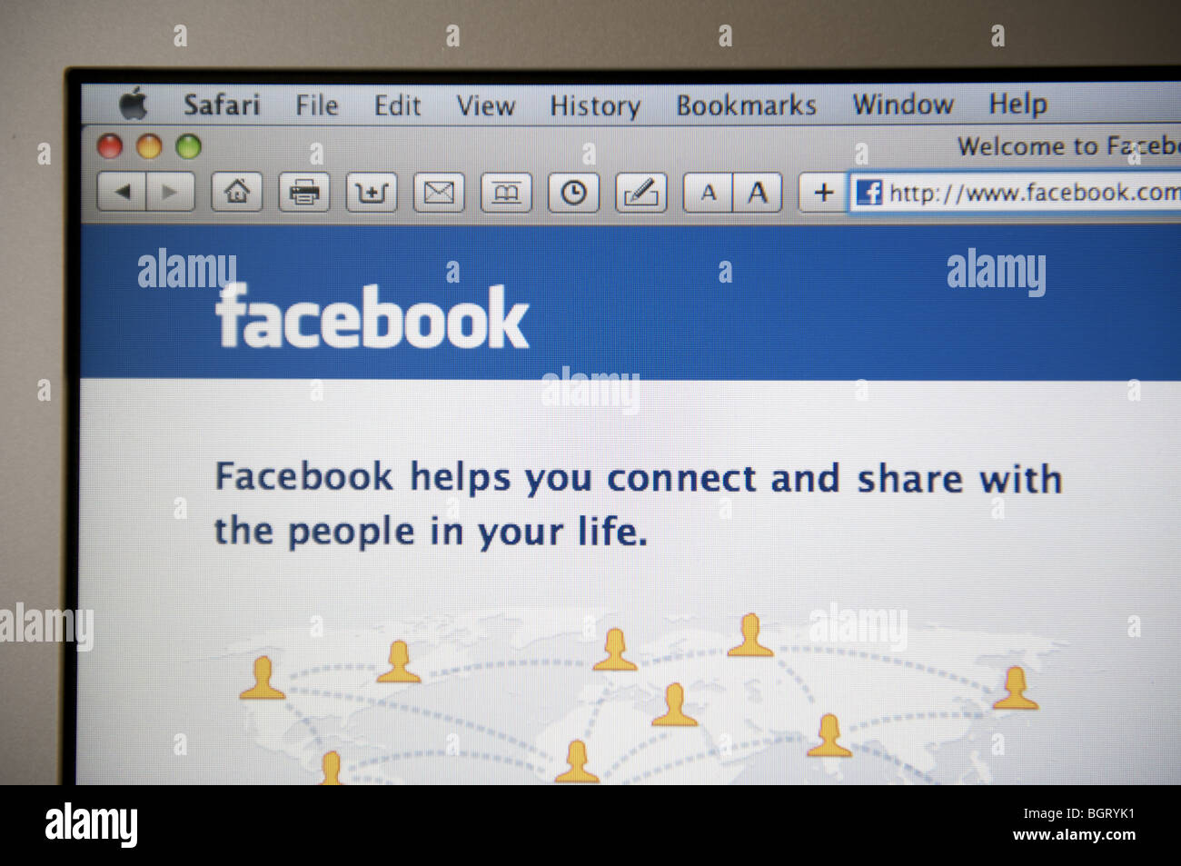 Facebook screenshot hi-res stock photography and images - Alamy