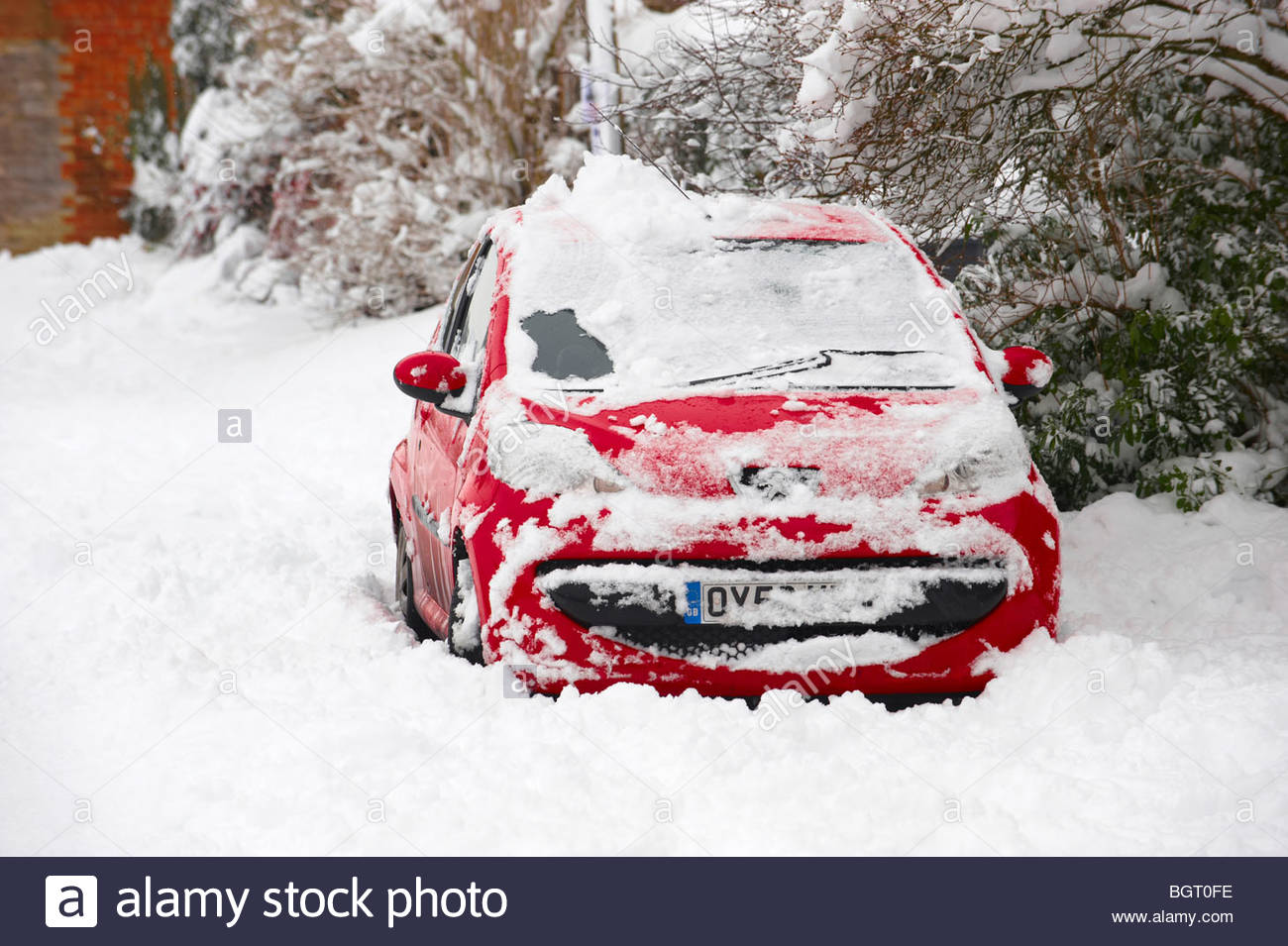 Car Stuck In Snow Cars High Resolution Stock Photography and Images - Alamy