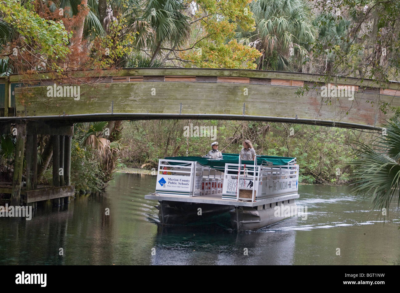 Silver Springs Florida tour boat for students children Stock Photo - Alamy