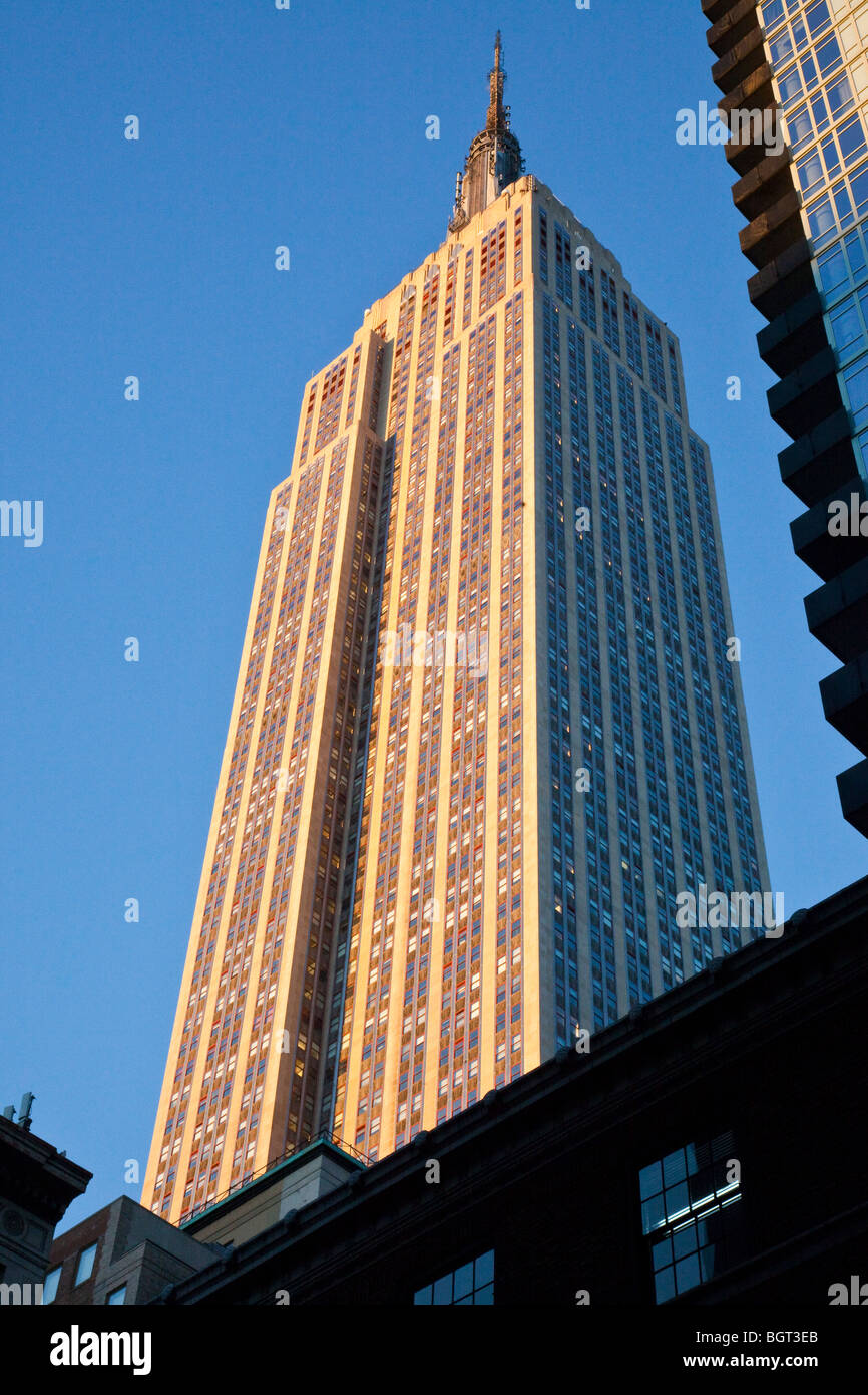 Empire State Building in Midtown Manhattan, New York City Stock Photo ...