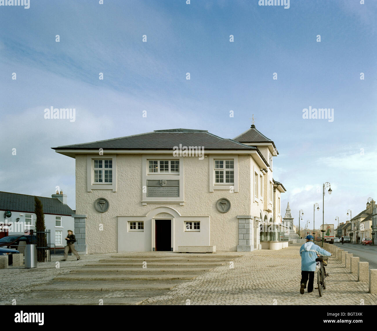 Library view hi-res stock photography and images - Alamy