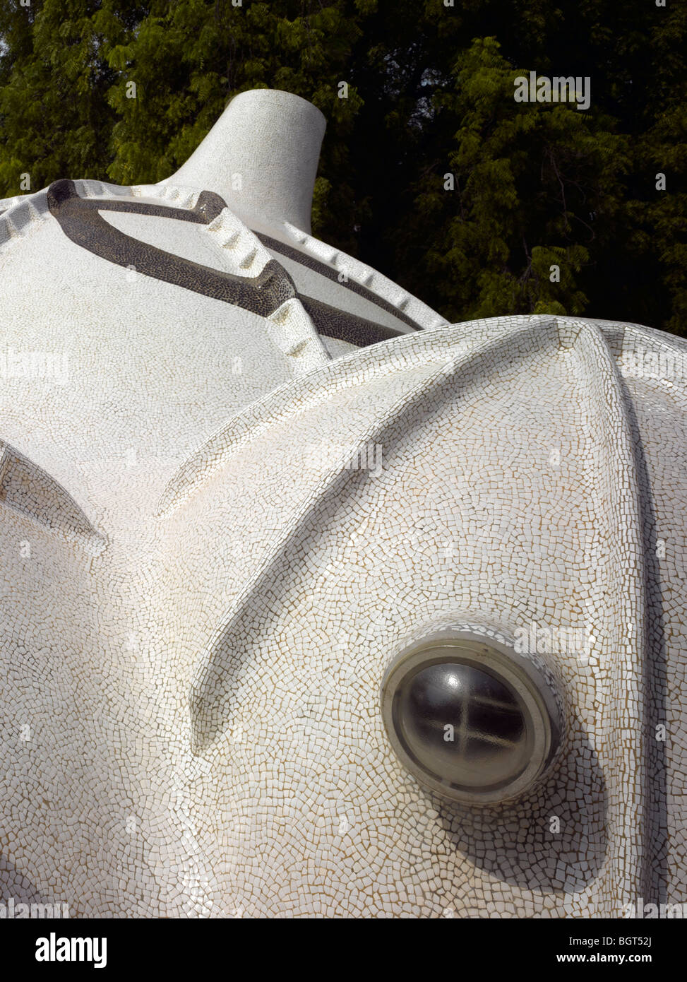 husain doshi gufa art gallery-exterior roof detail Stock Photo - Alamy