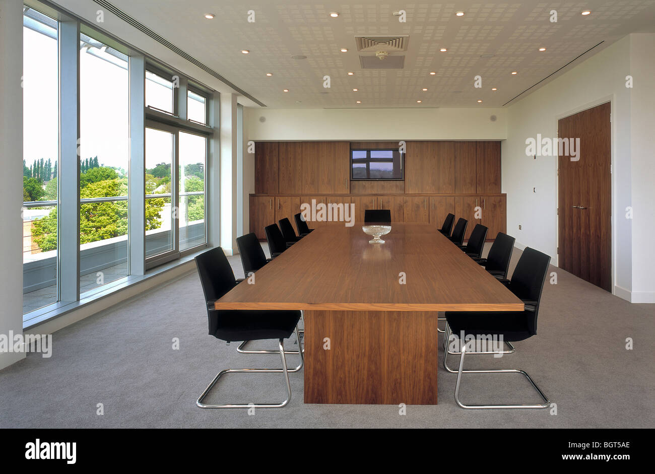 HIGGINS GROUP HQ, LOUGHTON, UNITED KINGDOM, DAVID WOOD ARCHITECTS Stock ...