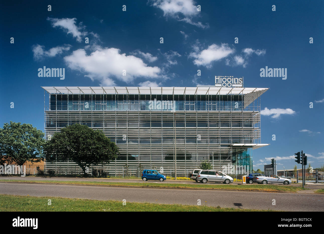 HIGGINS GROUP HQ, LOUGHTON, UNITED KINGDOM, DAVID WOOD ARCHITECTS Stock ...