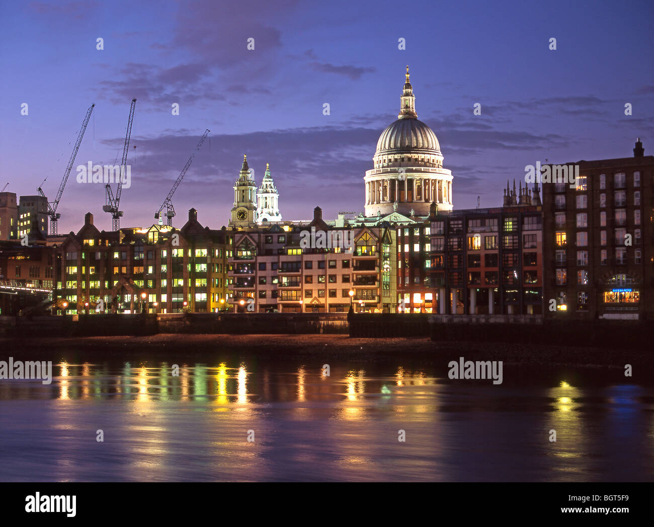 SWAN LANE, LONDON, UNITED KINGDOM, DAVID WALKER Stock Photo - Alamy