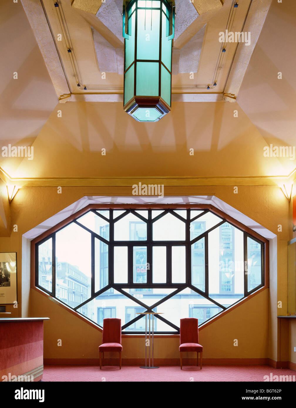 Adelphi Theatre, London, United Kingdom, 1930 Stock Photo - Alamy