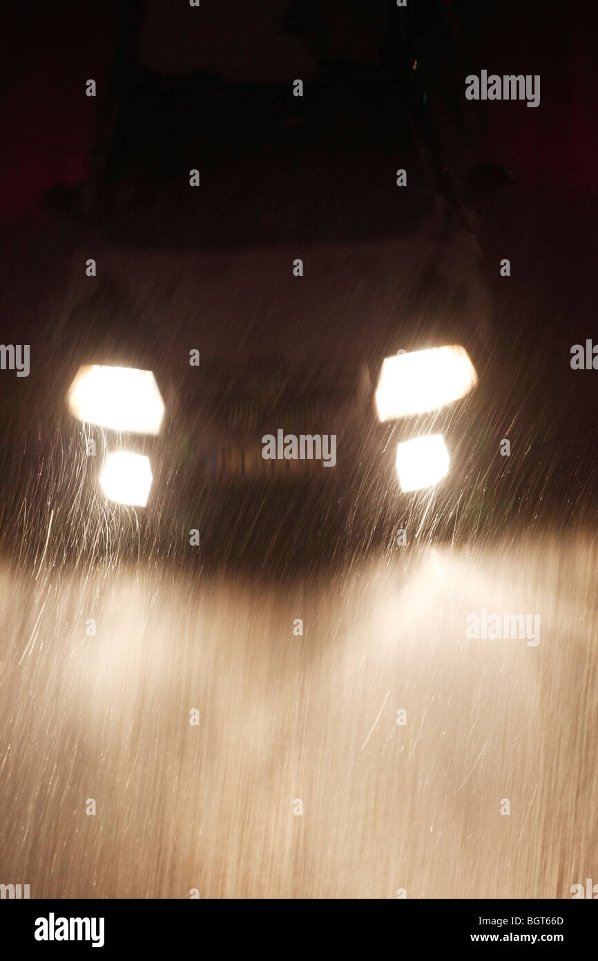 Driving in a snowstorm hi-res stock photography and images - Alamy