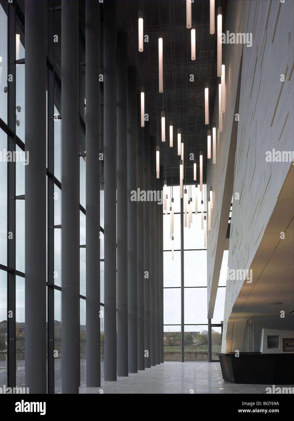 mima middlesbrough institute of modern art - main atrium Stock Photo ...