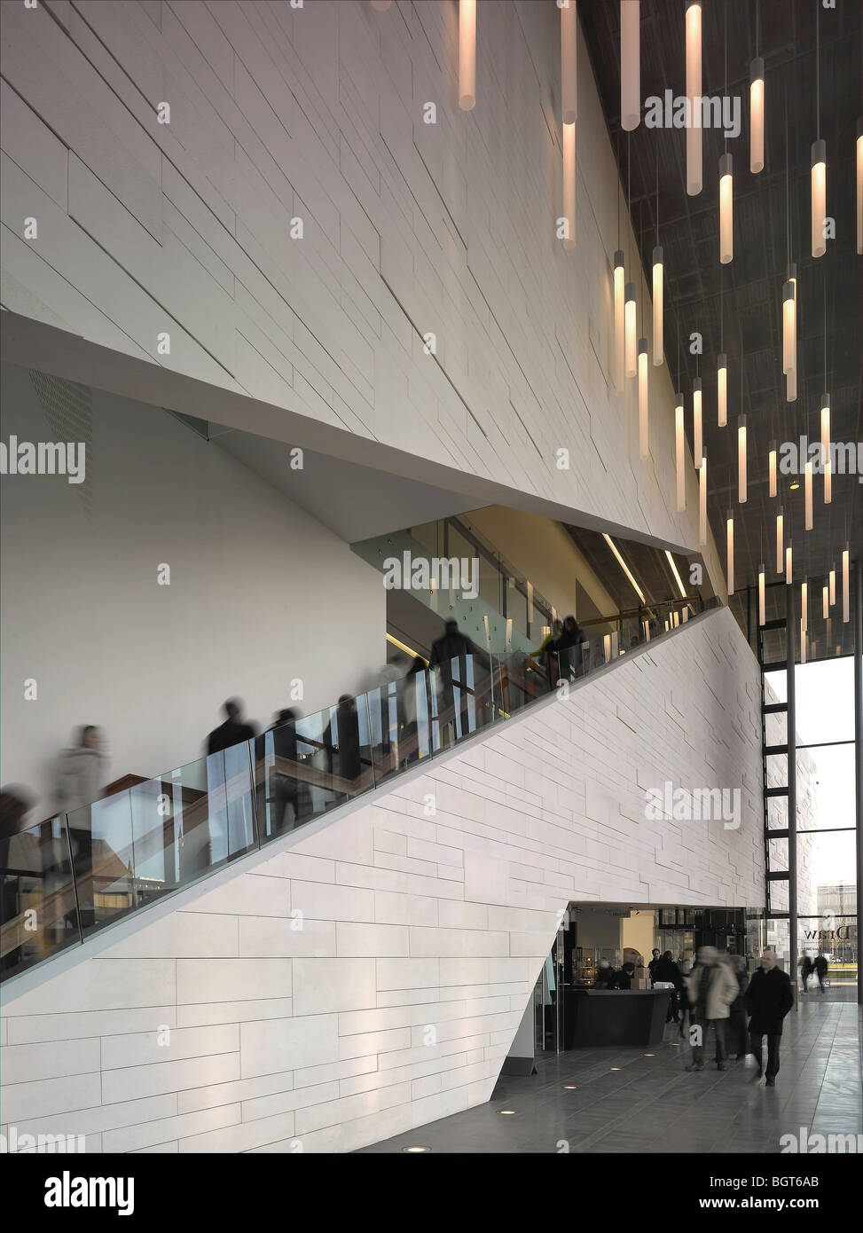 mima middlesbrough institute of modern art - main atrium Stock Photo ...