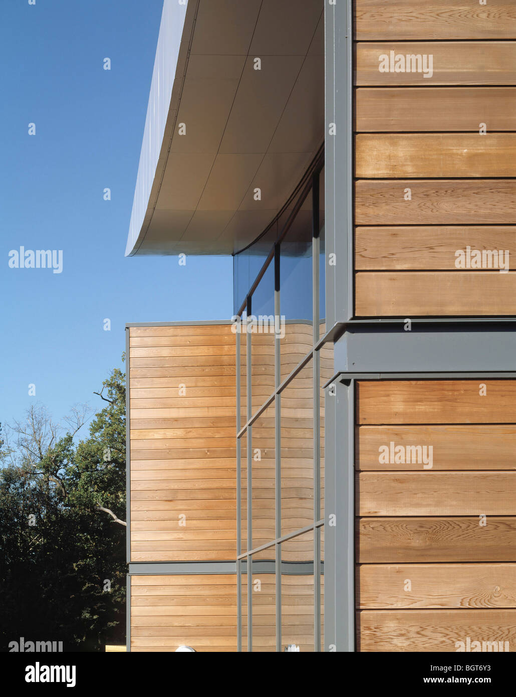 BUSHEY GROVE LEISURE CENTRE, BUSHEY, UNITED KINGDOM, FAULKNER BROWNS ...