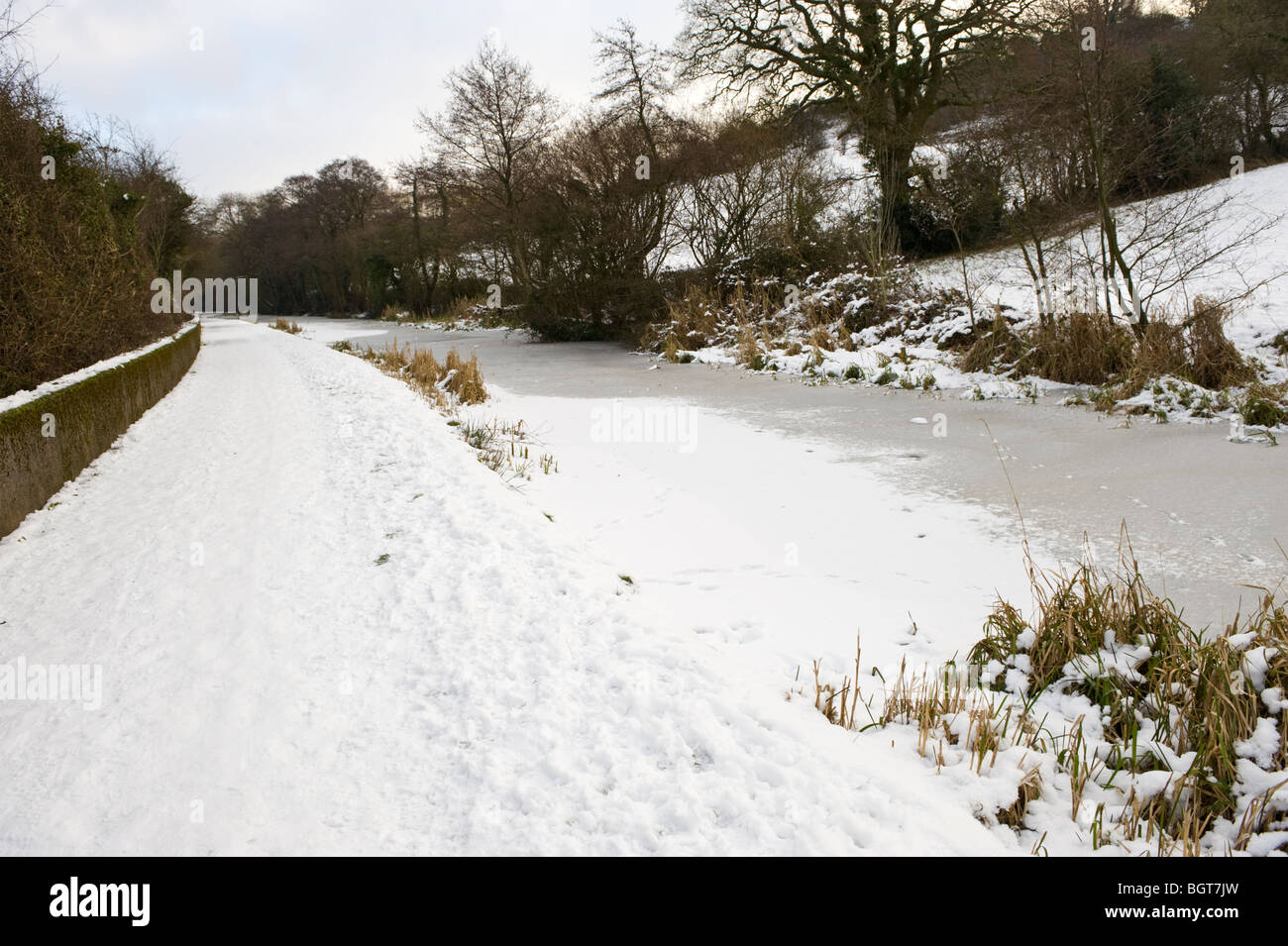 Ice canal hi-res stock photography and images - Alamy