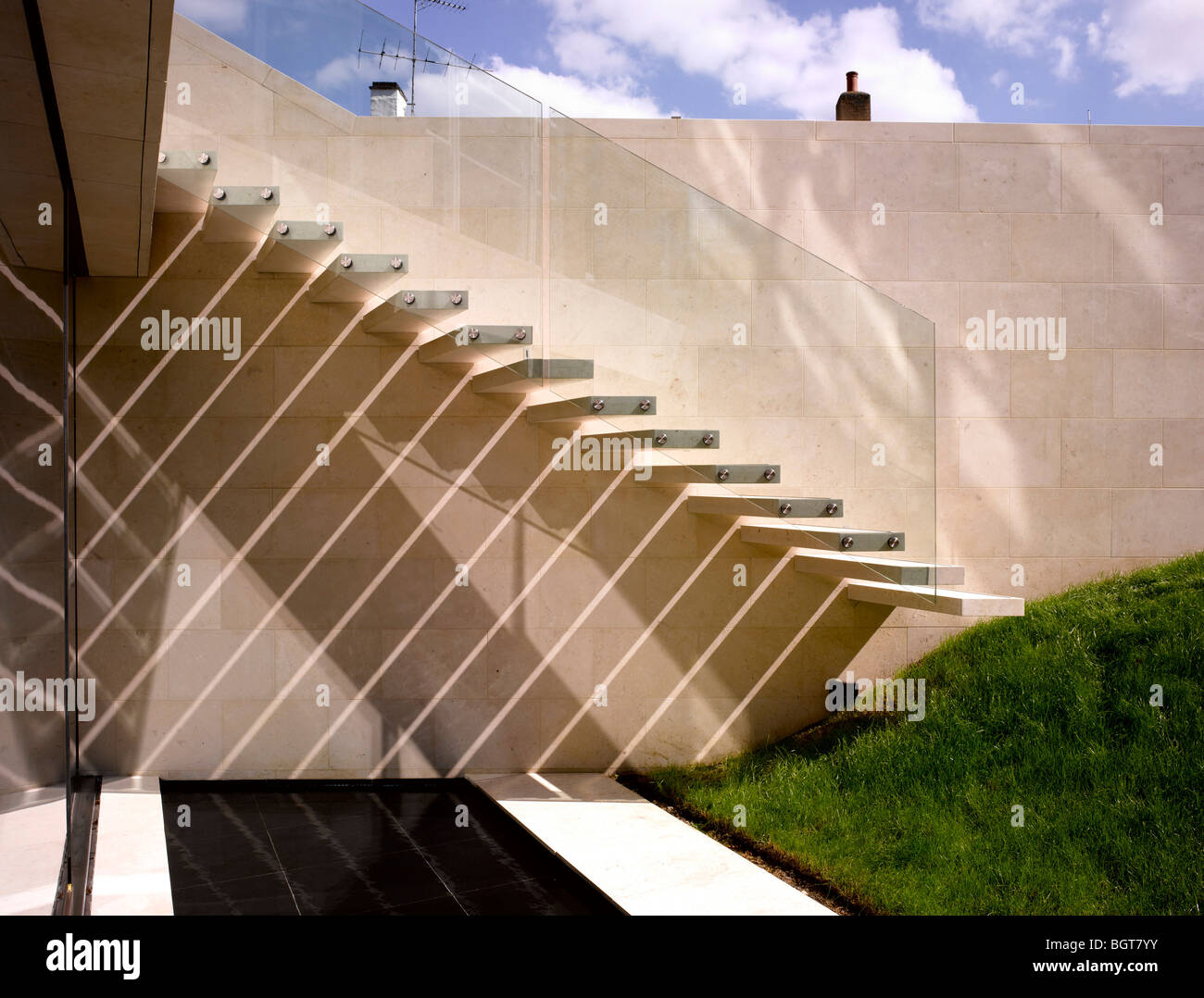 PRIVATE RESIDENCE , LONDON, UNITED KINGDOM, FOSTER LOMAS Stock Photo ...