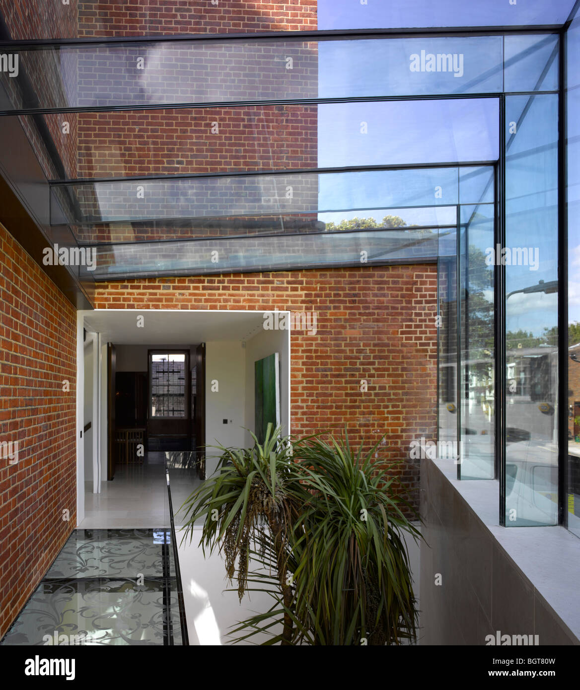 PRIVATE RESIDENCE , LONDON, UNITED KINGDOM, FOSTER LOMAS Stock Photo ...